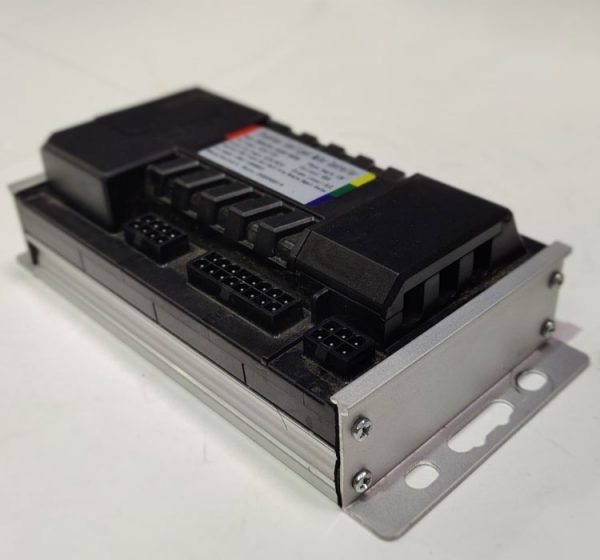 Electric vehicle (EV) motor controller manufacturers in Pune-India